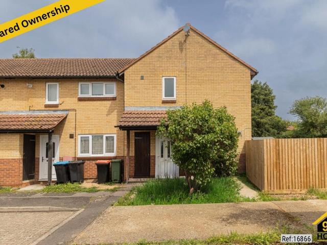 3 bedroom end of terrace house for sale