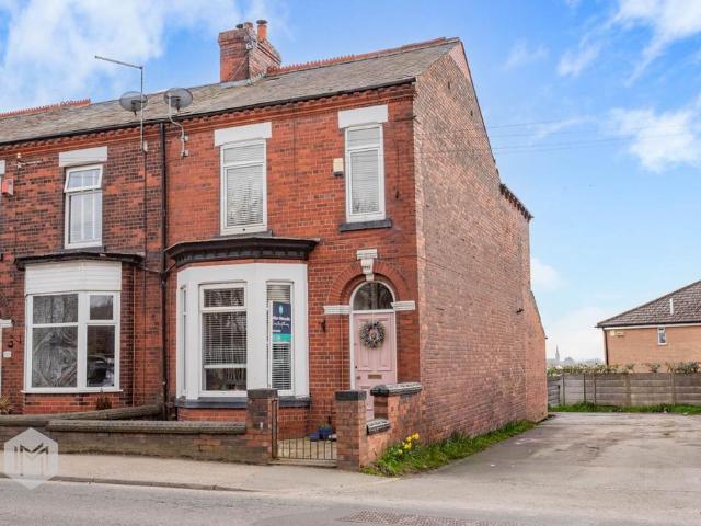 3 bedroom end of terrace house for sale