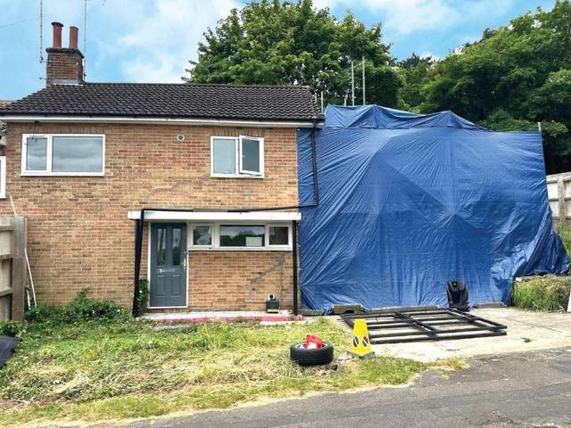 3 bedroom end of terrace house for sale