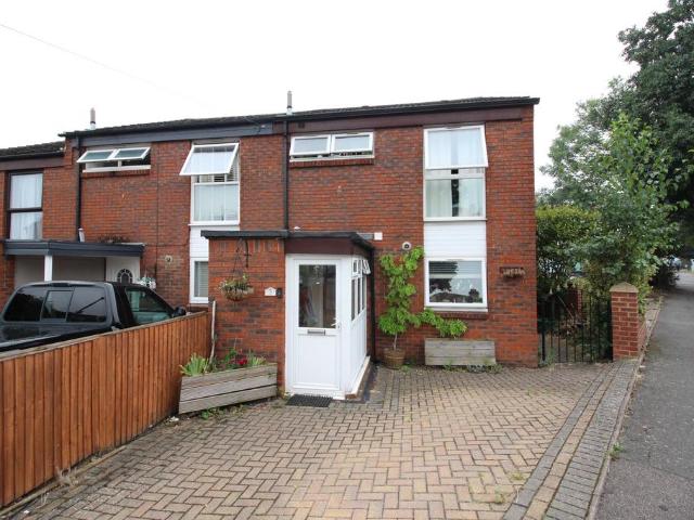 3 bedroom end of terrace house for sale