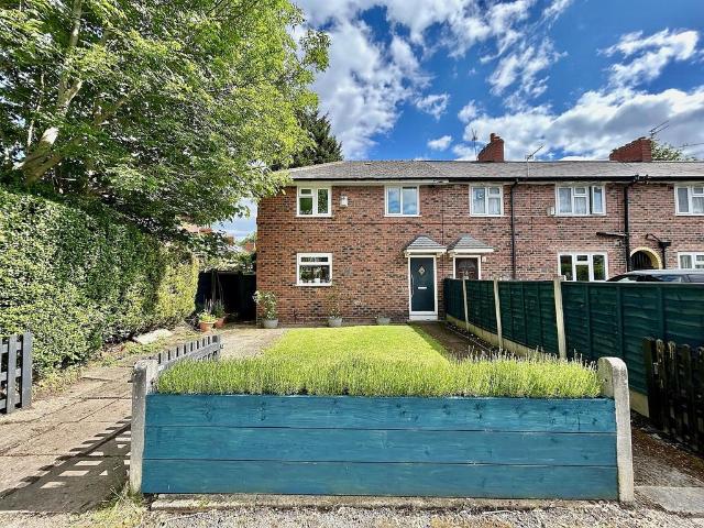 3 bedroom end of terrace house for sale