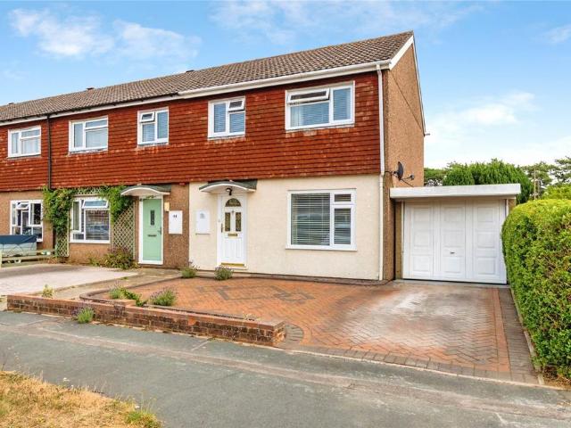 3 bedroom end of terrace house for sale