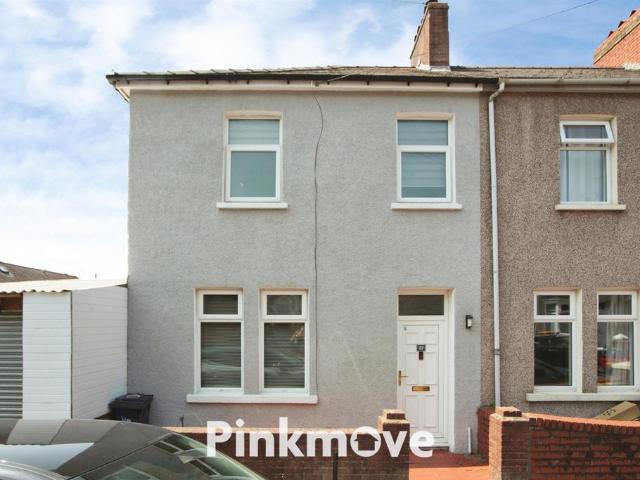 3 bedroom end of terrace house for sale