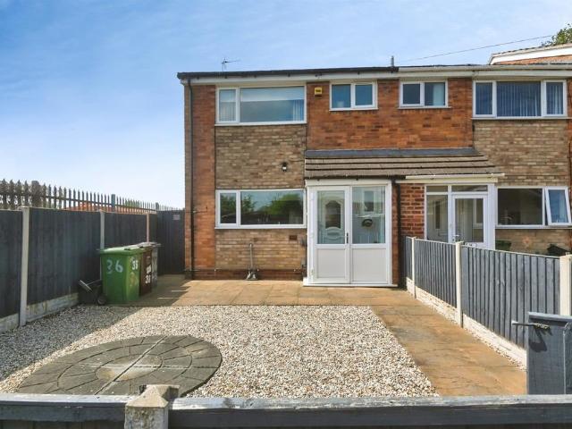 3 bedroom end of terrace house for sale