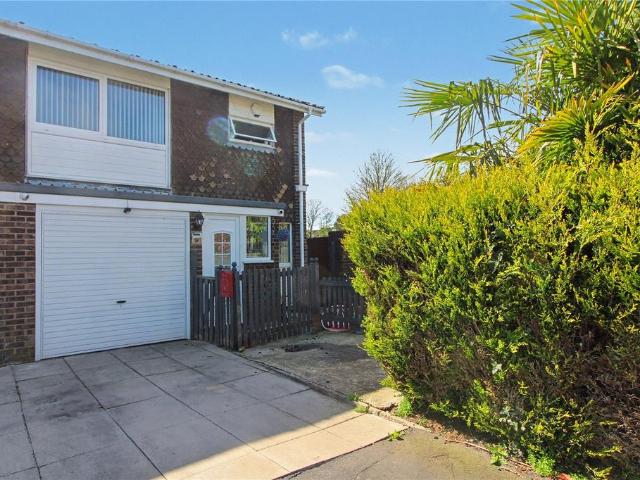 3 bedroom end of terrace house for sale