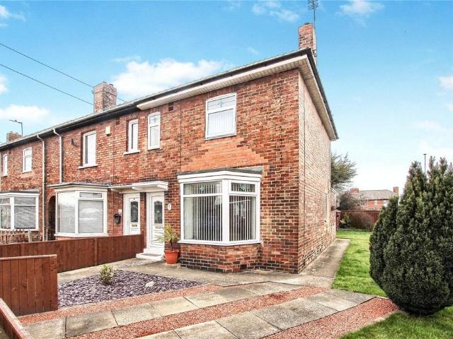 3 bedroom end of terrace house for sale