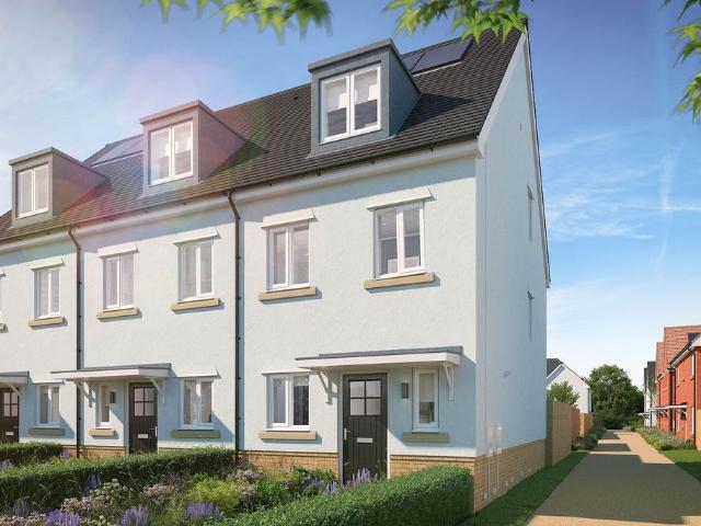 3 bedroom end of terrace house for sale