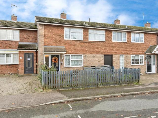 3 bedroom end of terrace house for sale
