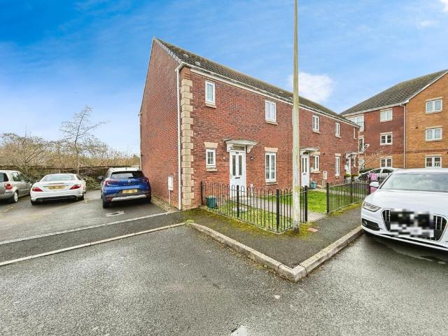 3 bedroom end of terrace house for sale