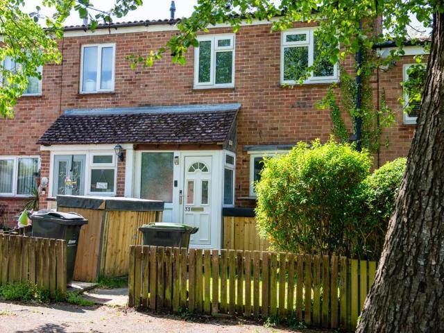 3 bedroom end of terrace house for sale