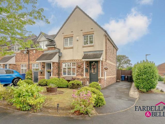 3 bedroom end of terrace house for sale