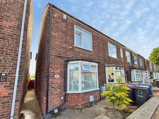 3 bedroom end of terrace house for sale