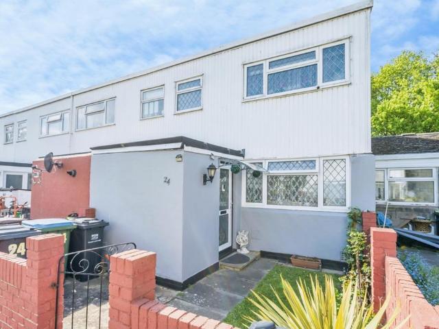 3 bedroom end of terrace house for sale