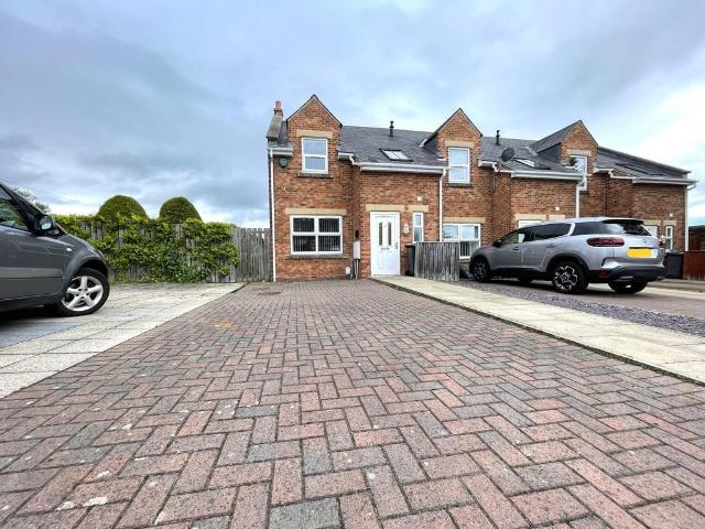 3 bedroom end of terrace house for sale