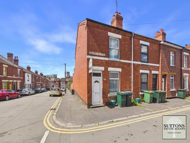 3 bedroom end of terrace house for sale