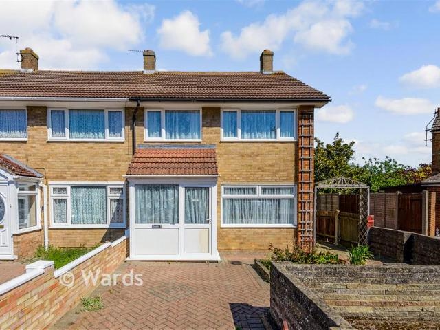 3 bedroom end of terrace house for sale