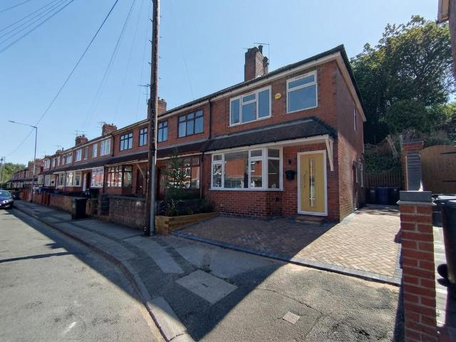 3 bedroom end of terrace house for sale