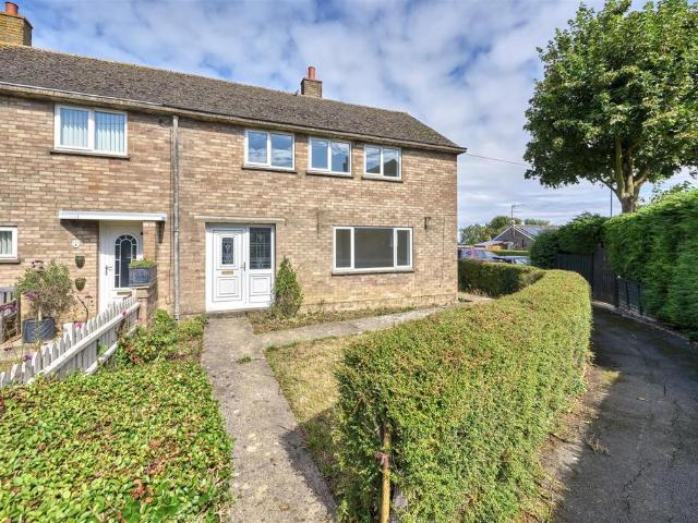 3 bedroom end of terrace house for sale