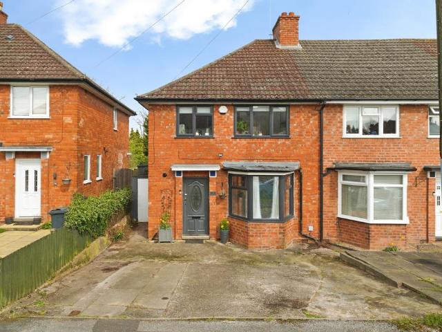 3 bedroom end of terrace house for sale