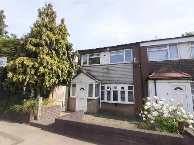 3 bedroom end of terrace house for sale