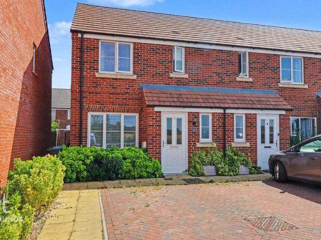 3 bedroom end of terrace house for sale