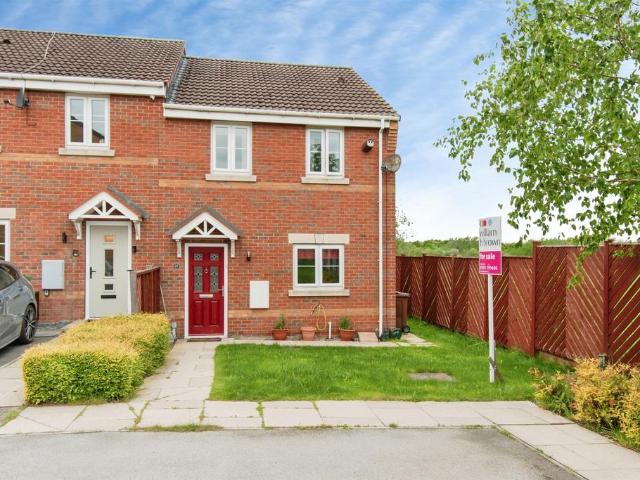 3 bedroom end of terrace house for sale