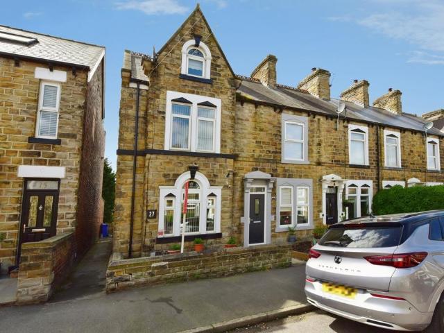 3 bedroom end of terrace house for sale