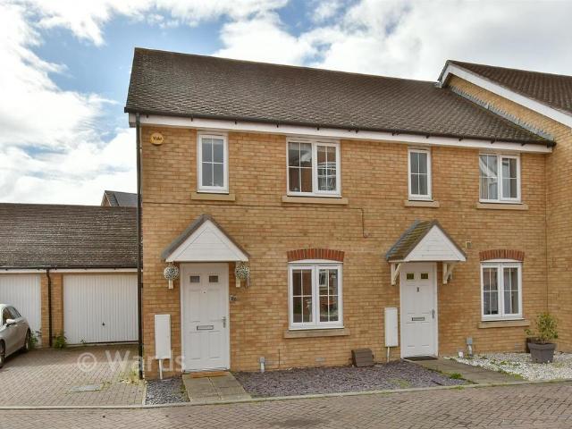 3 bedroom end of terrace house for sale