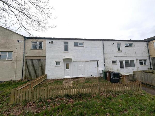3 bedroom end of terrace house for sale