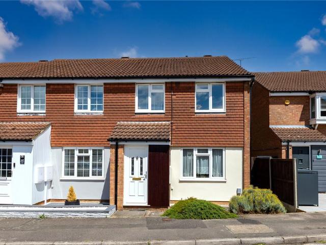 3 bedroom end of terrace house for sale