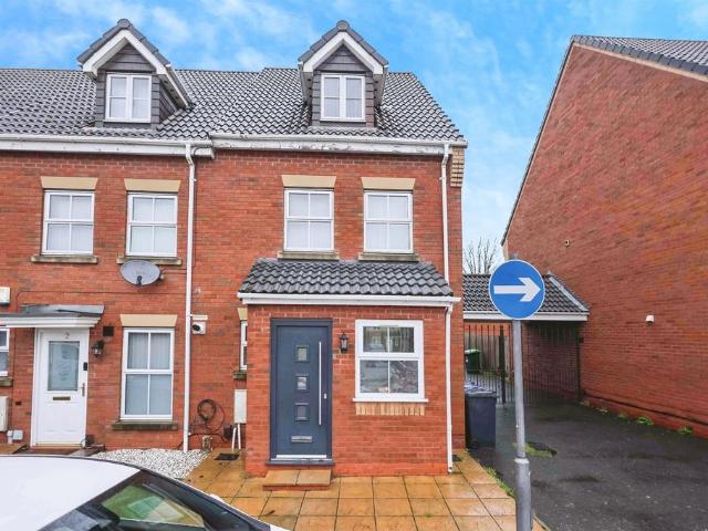 3 bedroom end of terrace house for sale