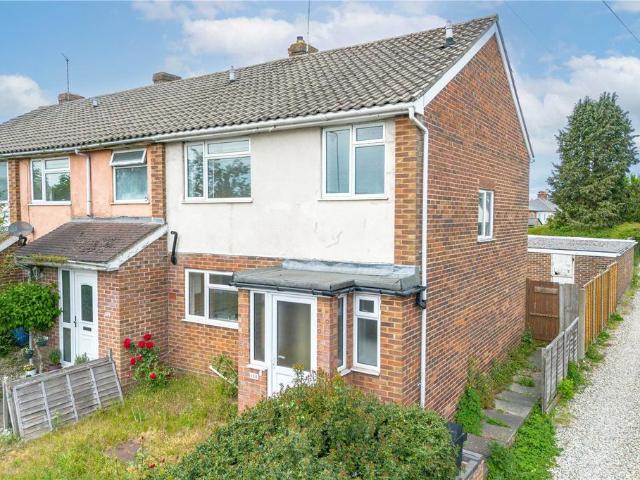 3 bedroom end of terrace house for sale