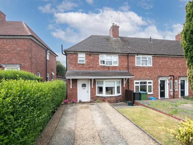 3 bedroom end of terrace house for sale