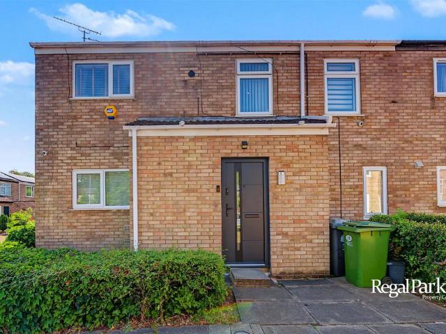 3 bedroom end of terrace house for sale