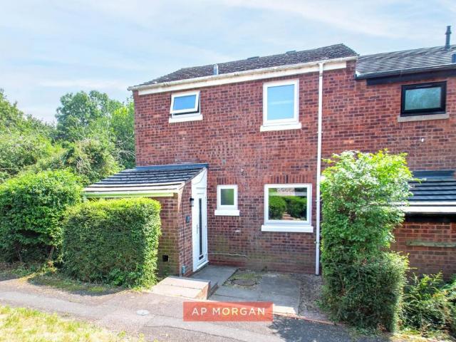 3 bedroom end of terrace house for sale