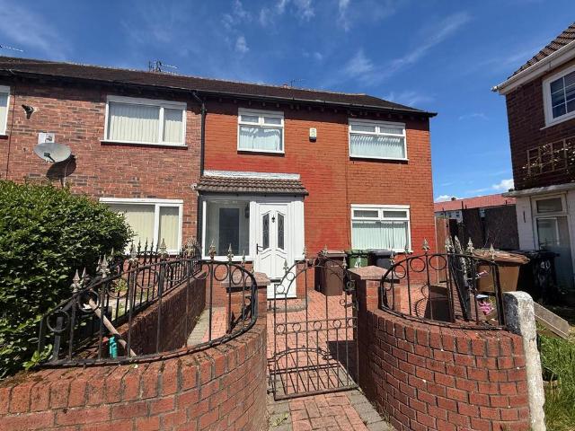 3 bedroom end of terrace house for sale