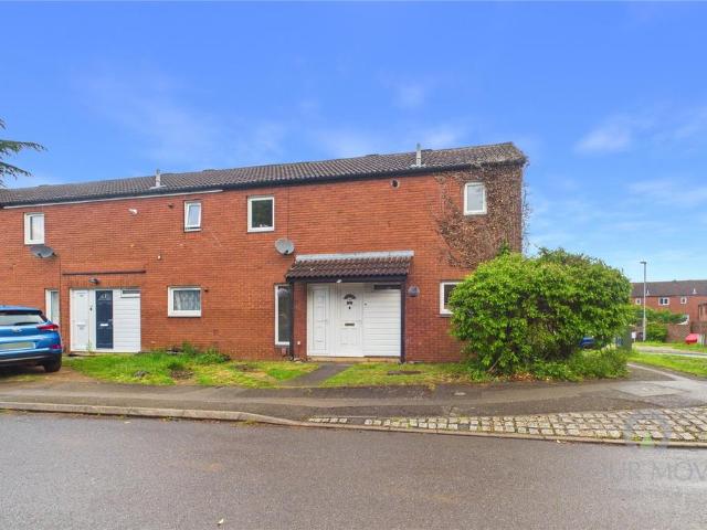 3 bedroom end of terrace house for sale