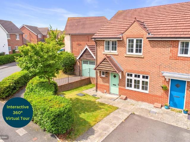 3 bedroom end of terrace house for sale