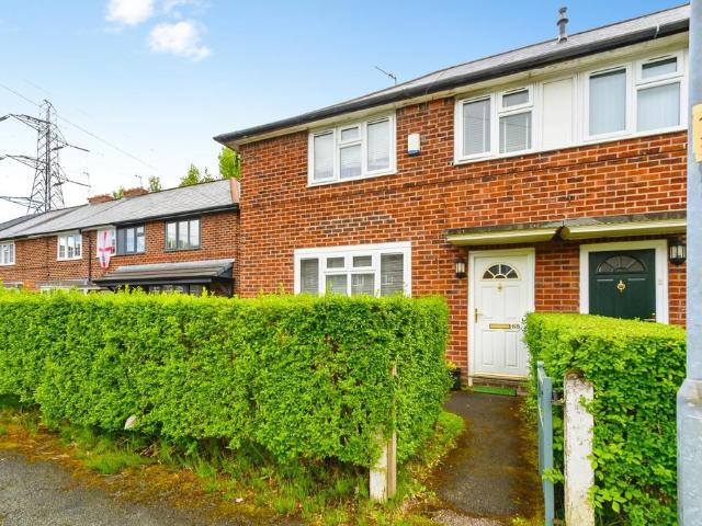 3 bedroom end of terrace house for sale