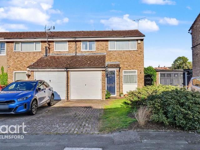 3 bedroom end of terrace house for sale