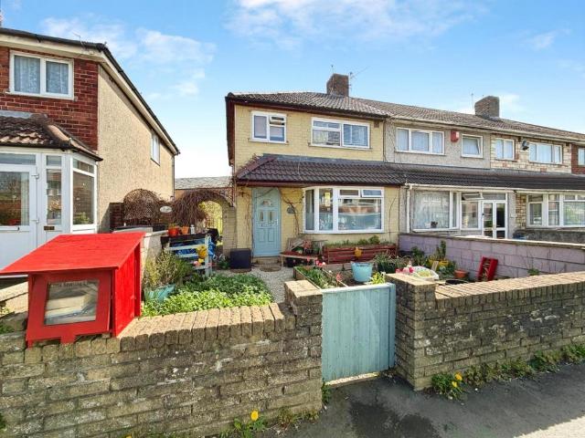 3 bedroom end of terrace house for sale