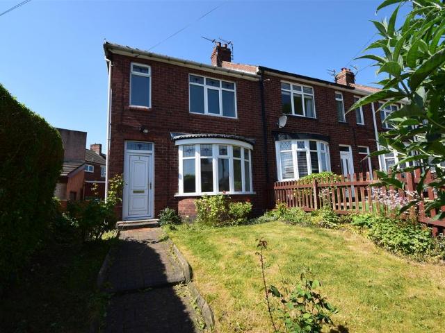 3 bedroom end of terrace house for sale