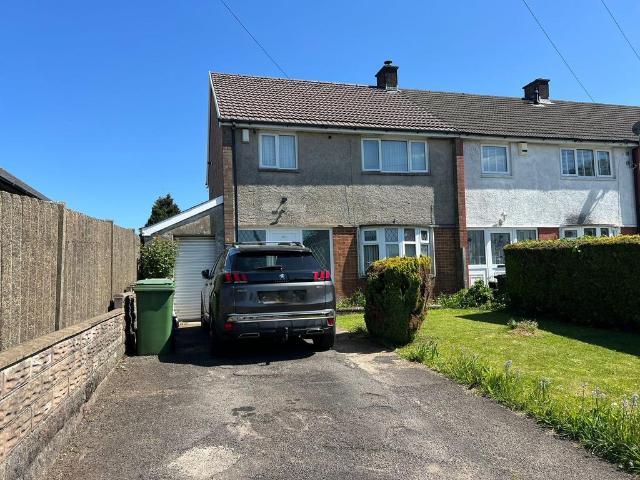 3 bedroom end of terrace house for sale