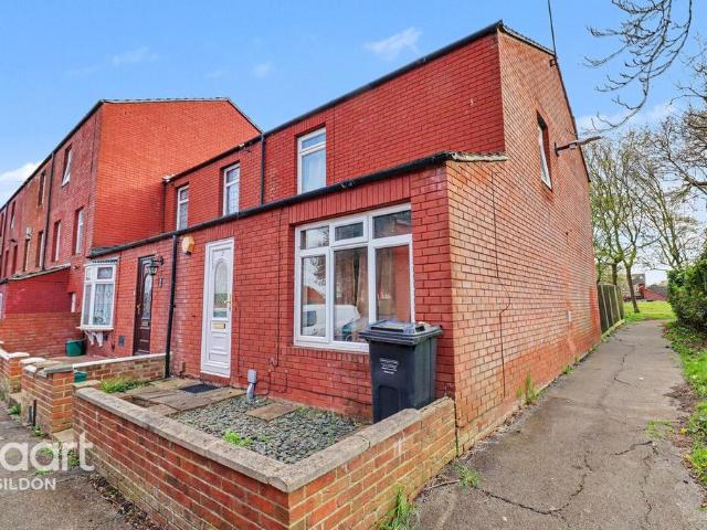 3 bedroom end of terrace house for sale