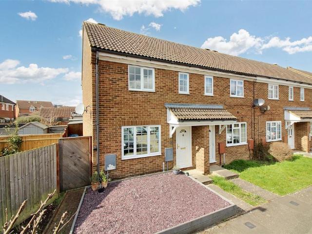 3 bedroom end of terrace house for sale