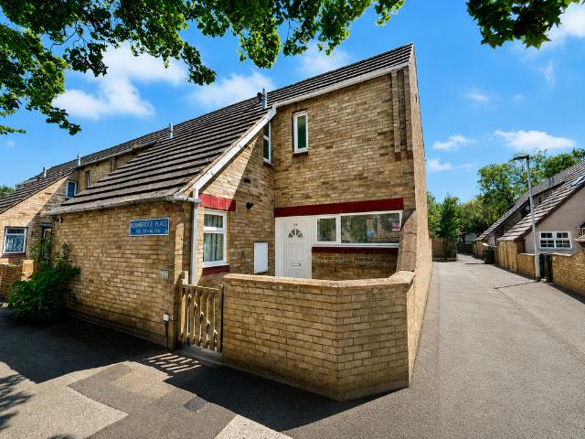 3 bedroom end of terrace house for sale