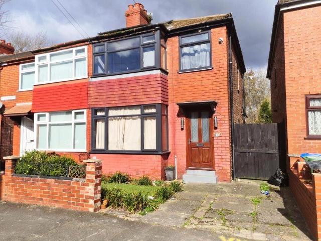 3 bedroom end of terrace house for sale