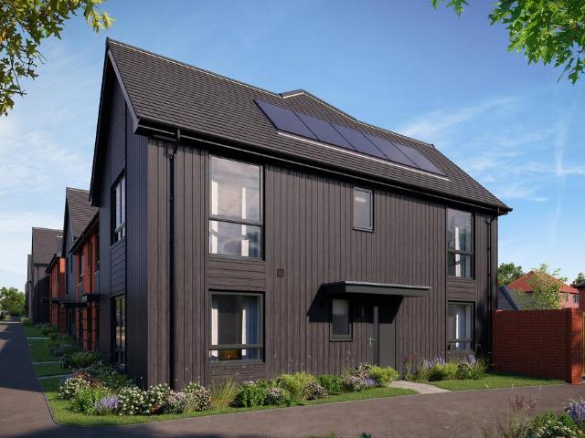 3 bedroom end of terrace house for sale