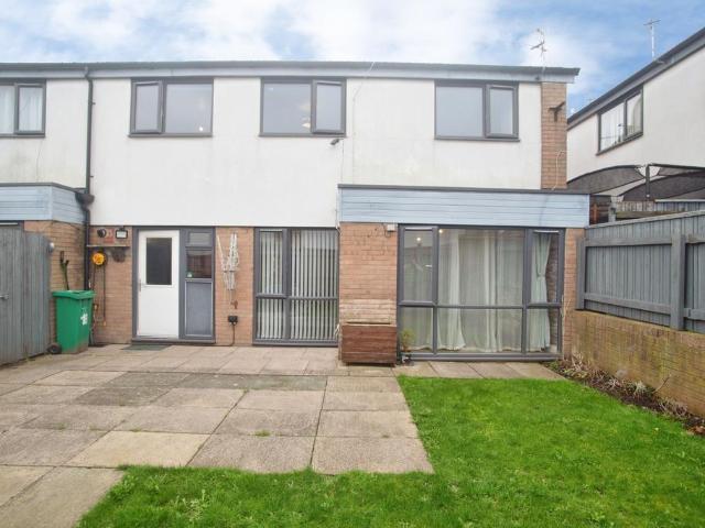 3 bedroom end of terrace house for sale