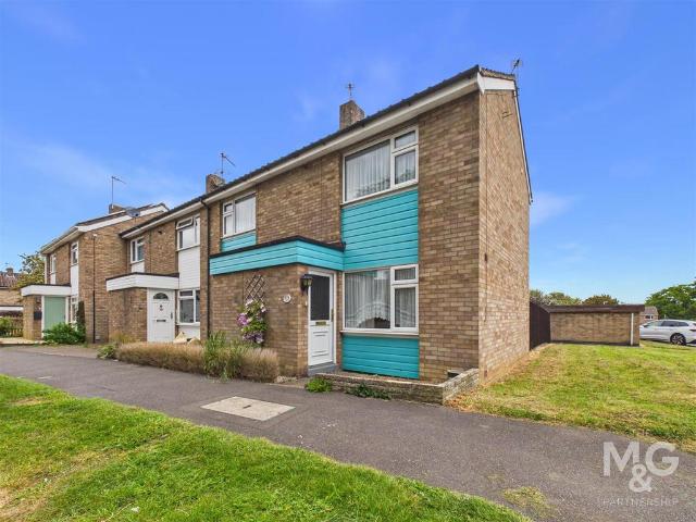 3 bedroom end of terrace house for sale
